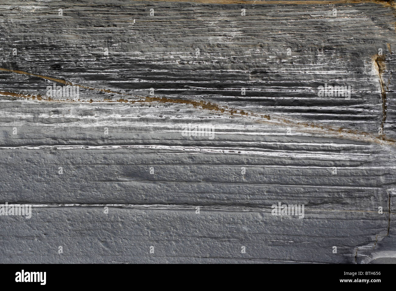 Grey rock with white lines hi-res stock photography and images - Alamy