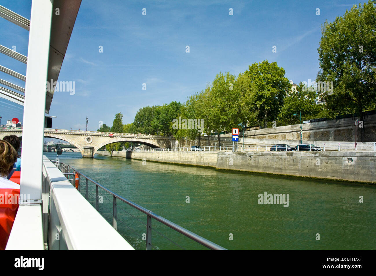 Bridge of the seine hi-res stock photography and images - Alamy