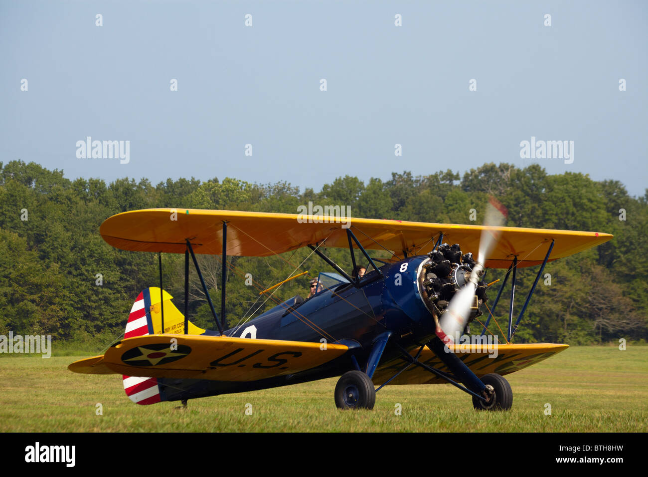 Flying circus hi-res stock photography and images - Alamy