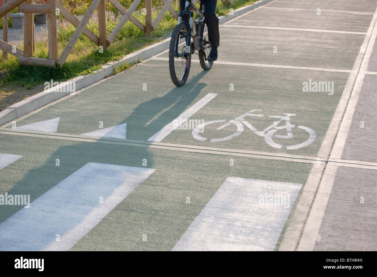 Friendly bicycle sign outside hi-res stock photography and images - Alamy