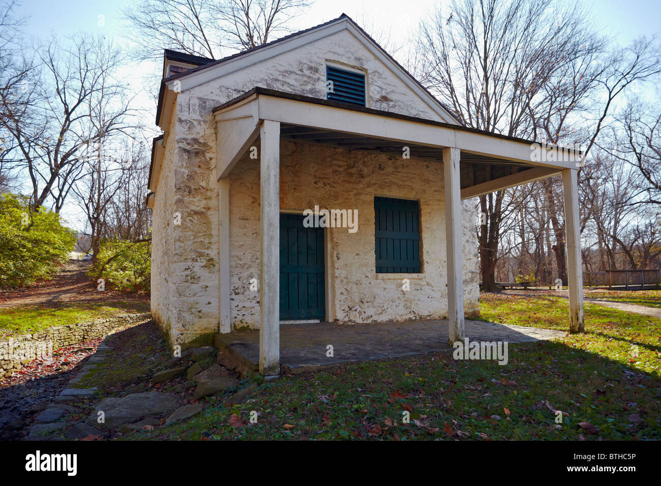 The lockhouse at Lock 7 on the C&O Canal, which runs parallel to the ...