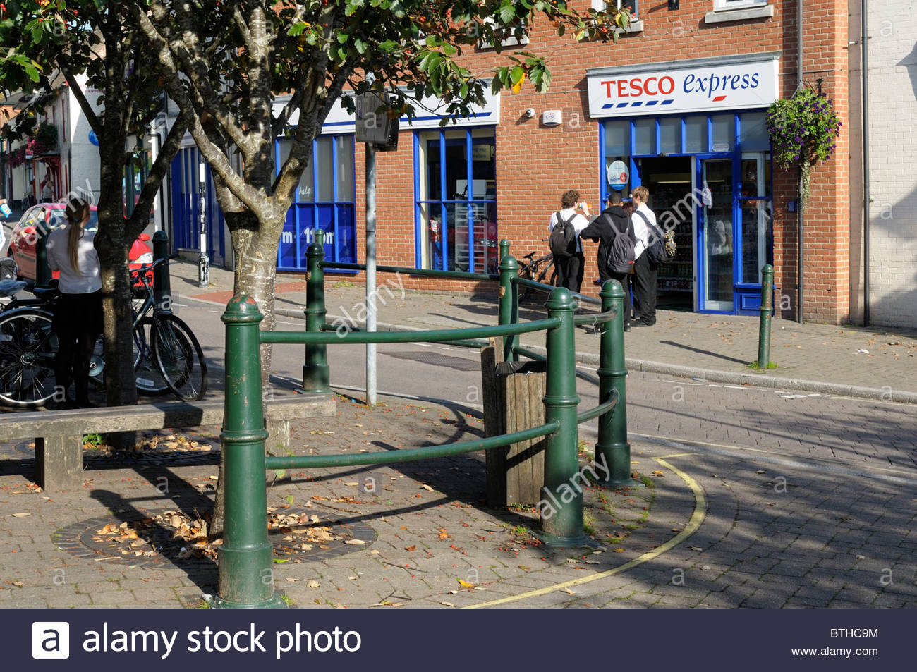 Tesco Customers Stock Photos & Tesco Customers Stock Images - Alamy