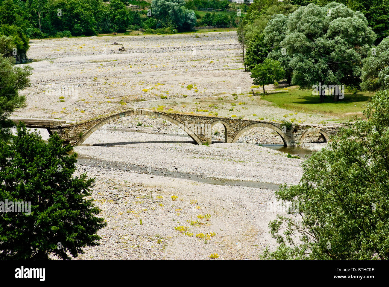 Bridge bulgaria village hi-res stock photography and images - Alamy