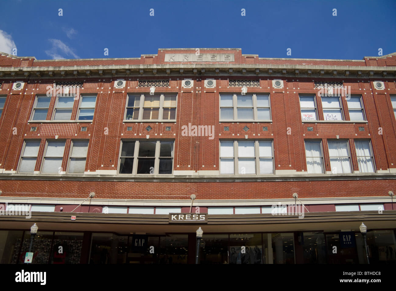 Kress building hi-res stock photography and images - Alamy