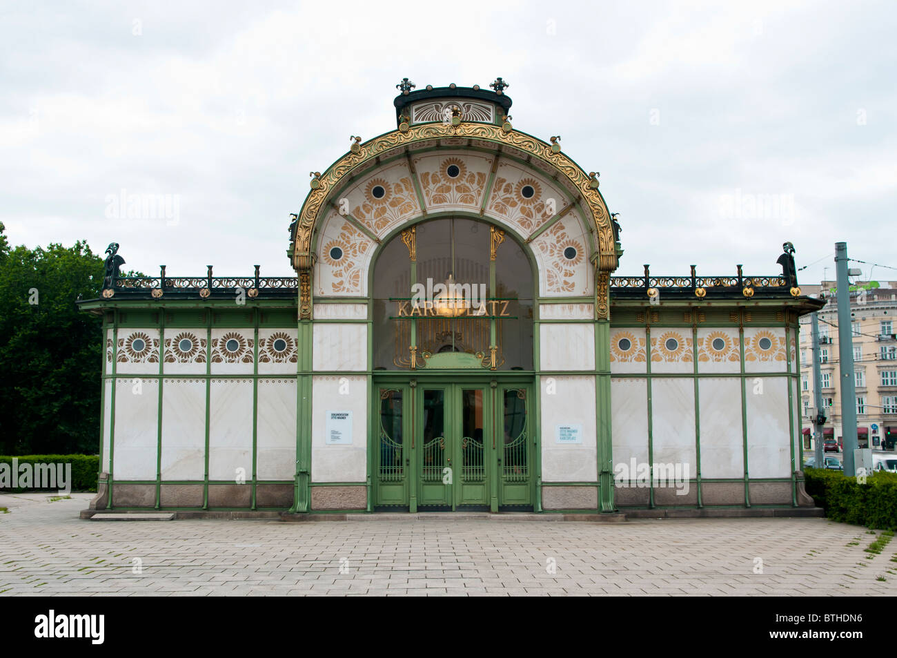 Front view of the city railway station on the Karlsplatz , Vienna ...
