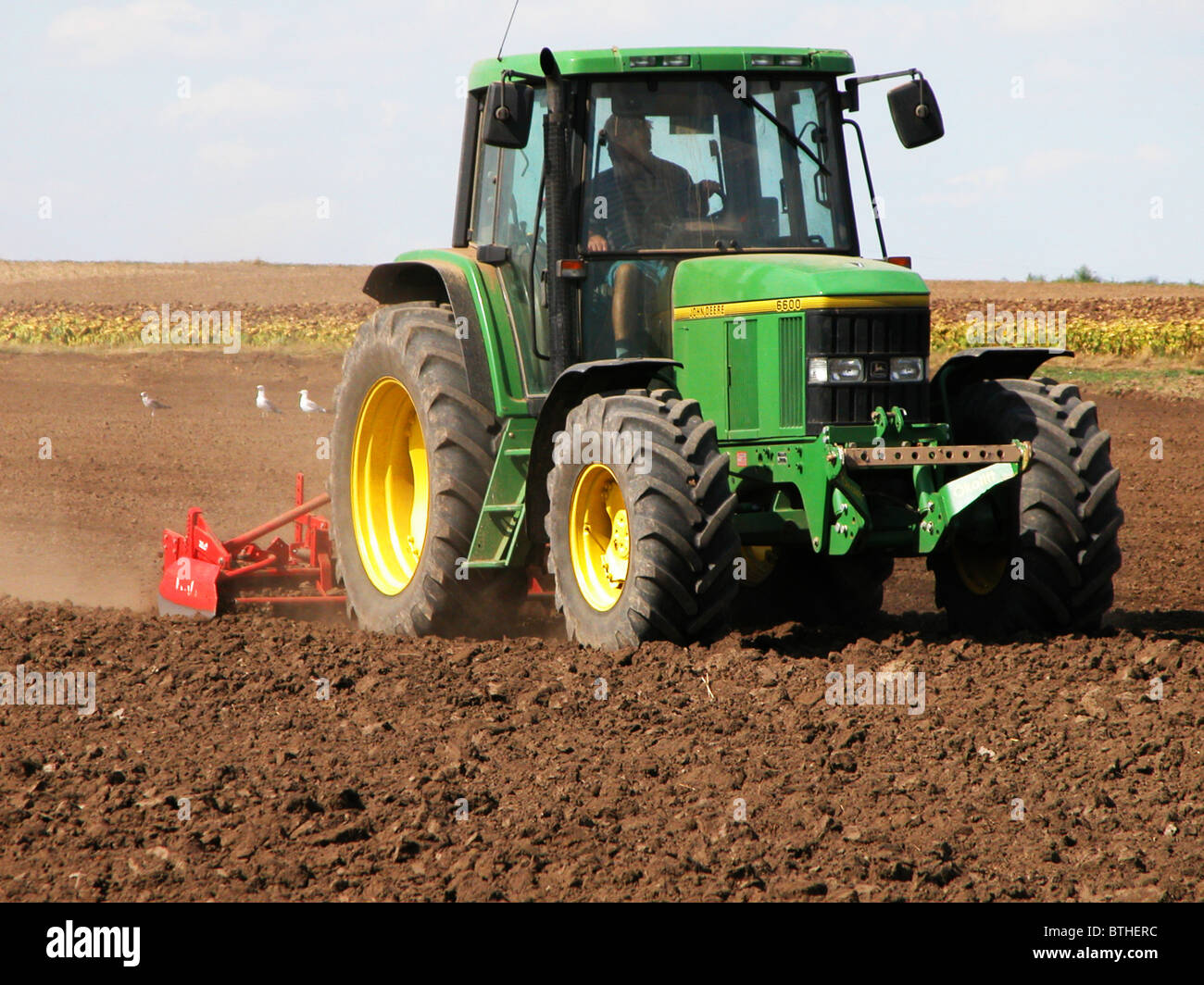 Land labor hi-res stock photography and images - Alamy