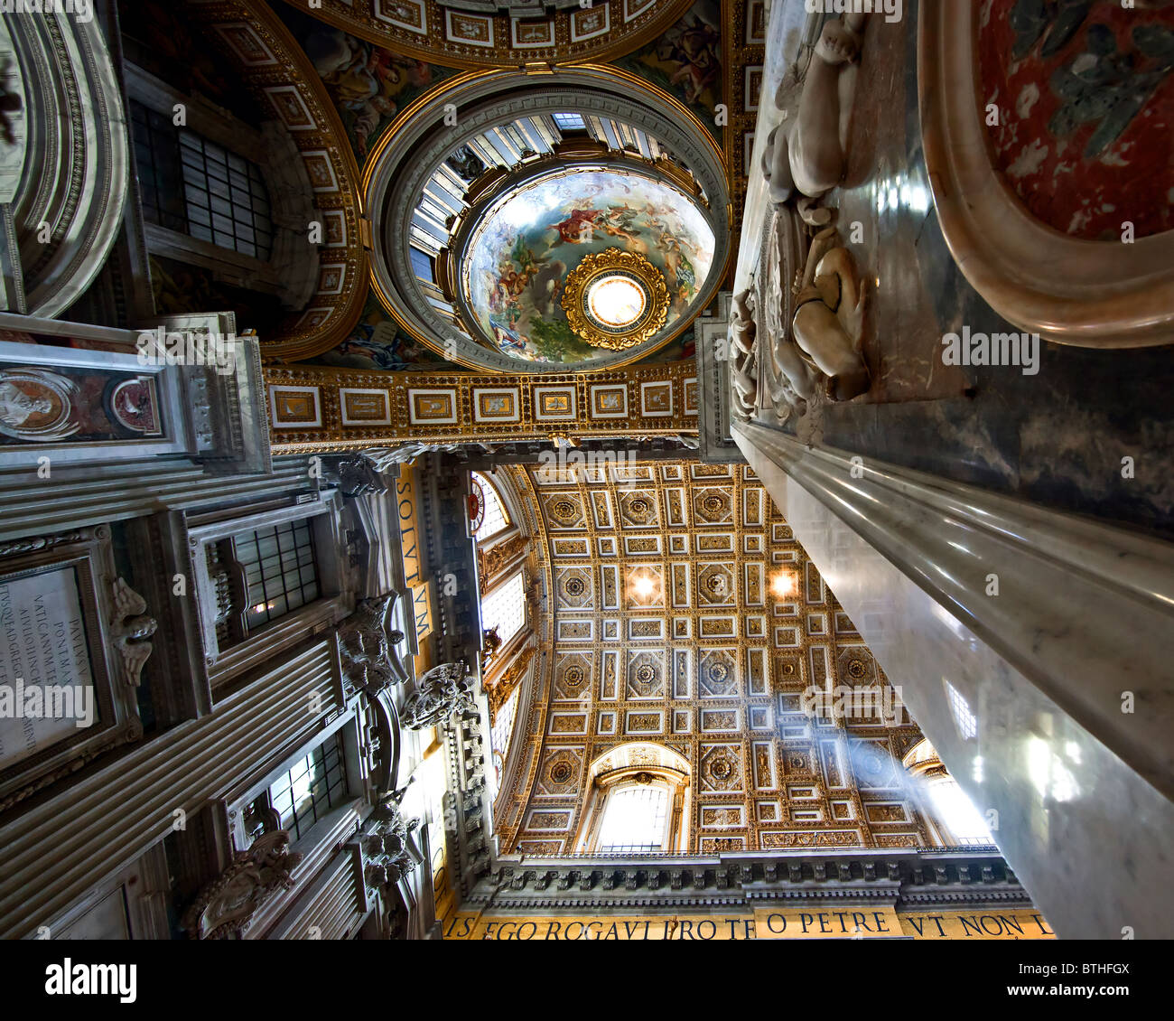 inside St. Peter's basilica, Rome, Italy. Vatican City, Vatican Museum ...