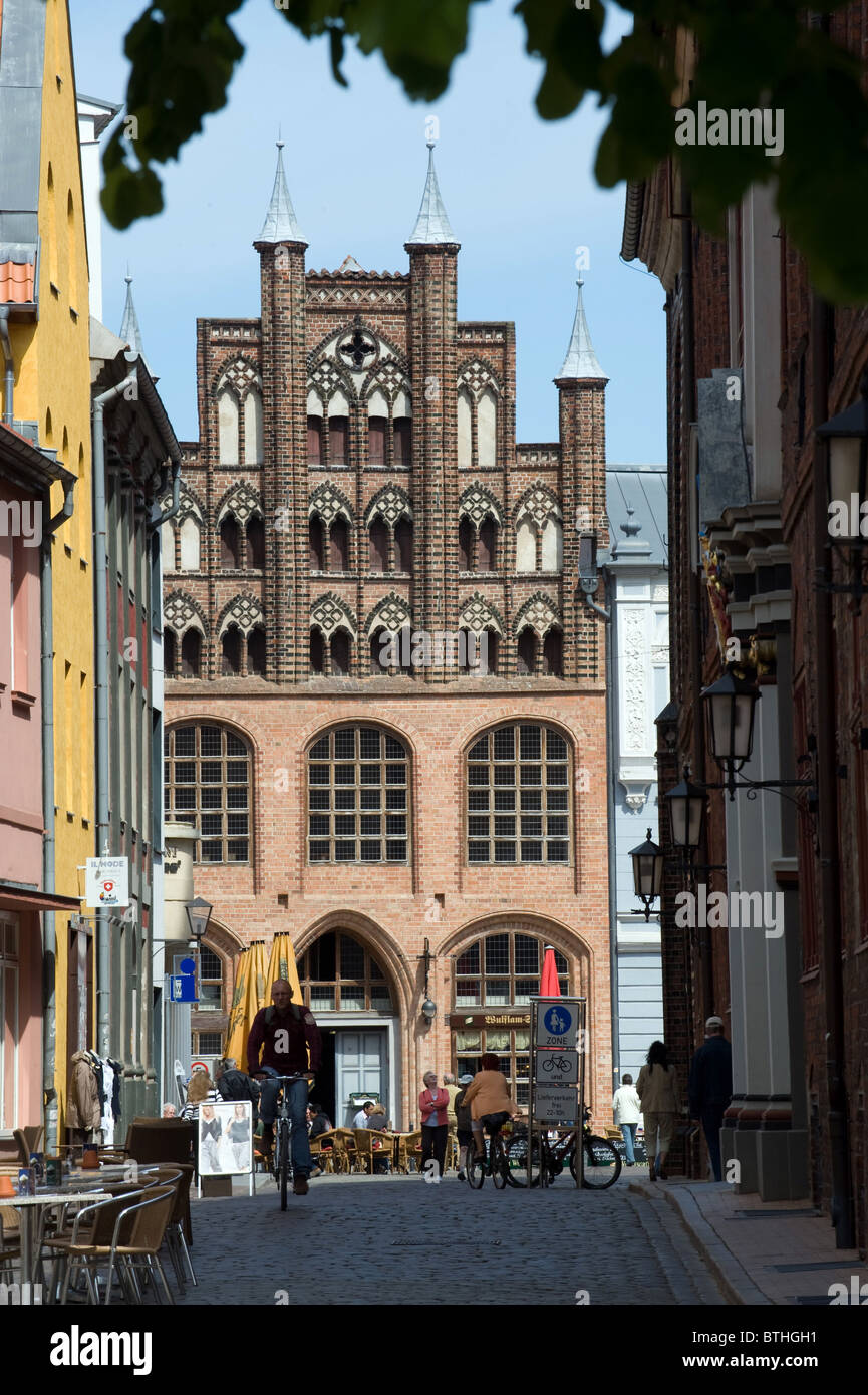 Hanseatic houses in the Old Market in Stralsund, Germany Stock Photo ...