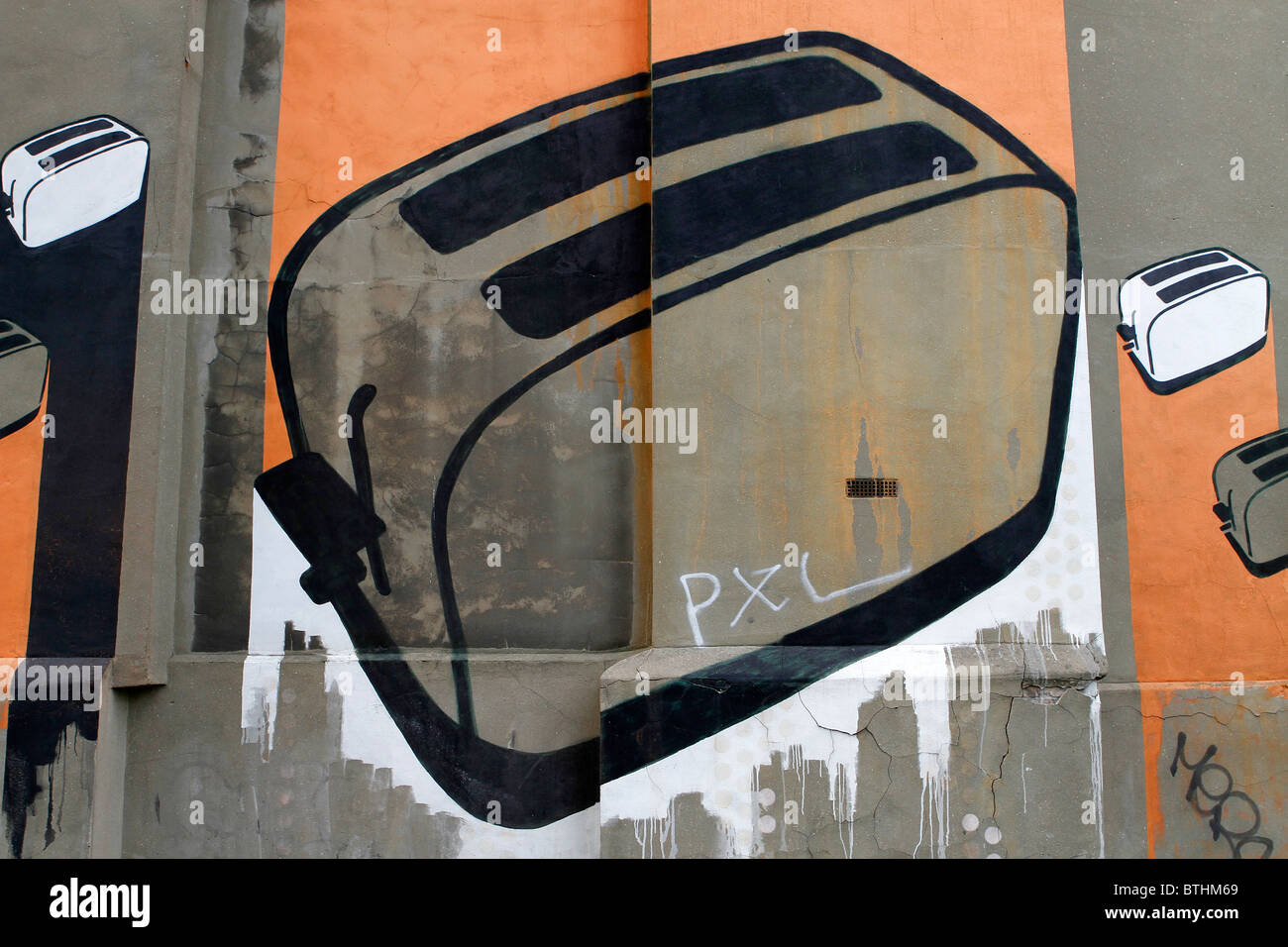 toaster stencil graffiti street art in Shoreditch London, urban art ...