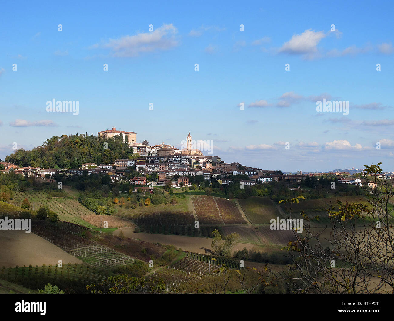 The hill town of Govone Piedmont Italy Stock Photo - Alamy
