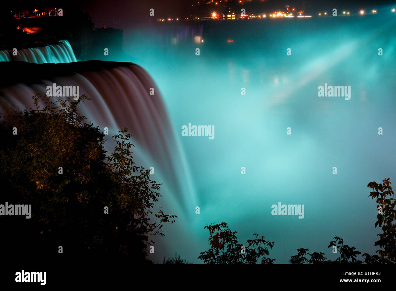 Niagara Falls Night lights Stock Photo - Alamy