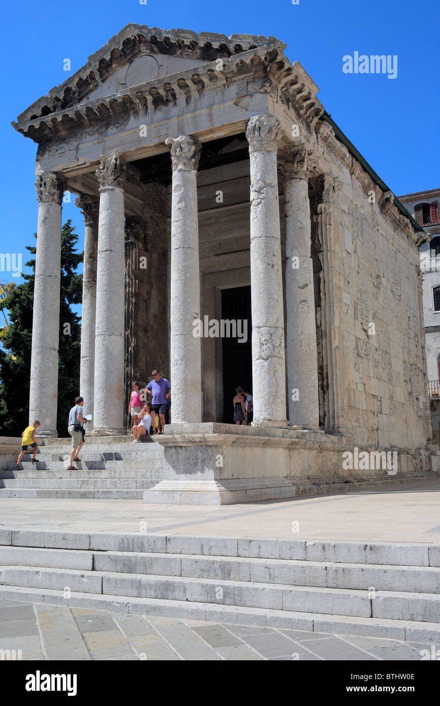Augustus temple hi-res stock photography and images - Alamy