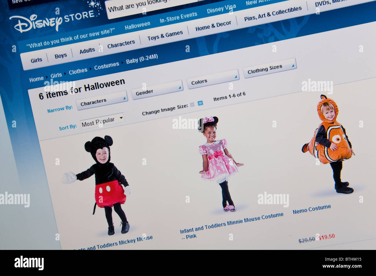 Halloween Disney Store website online Stock Photo - Alamy