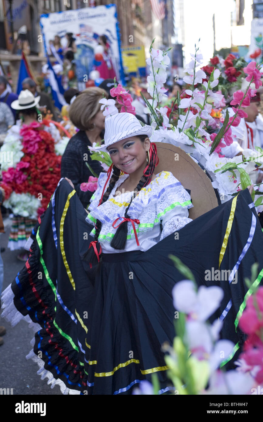 2010: Hispanic Parade, New York City Stock Photo - Alamy