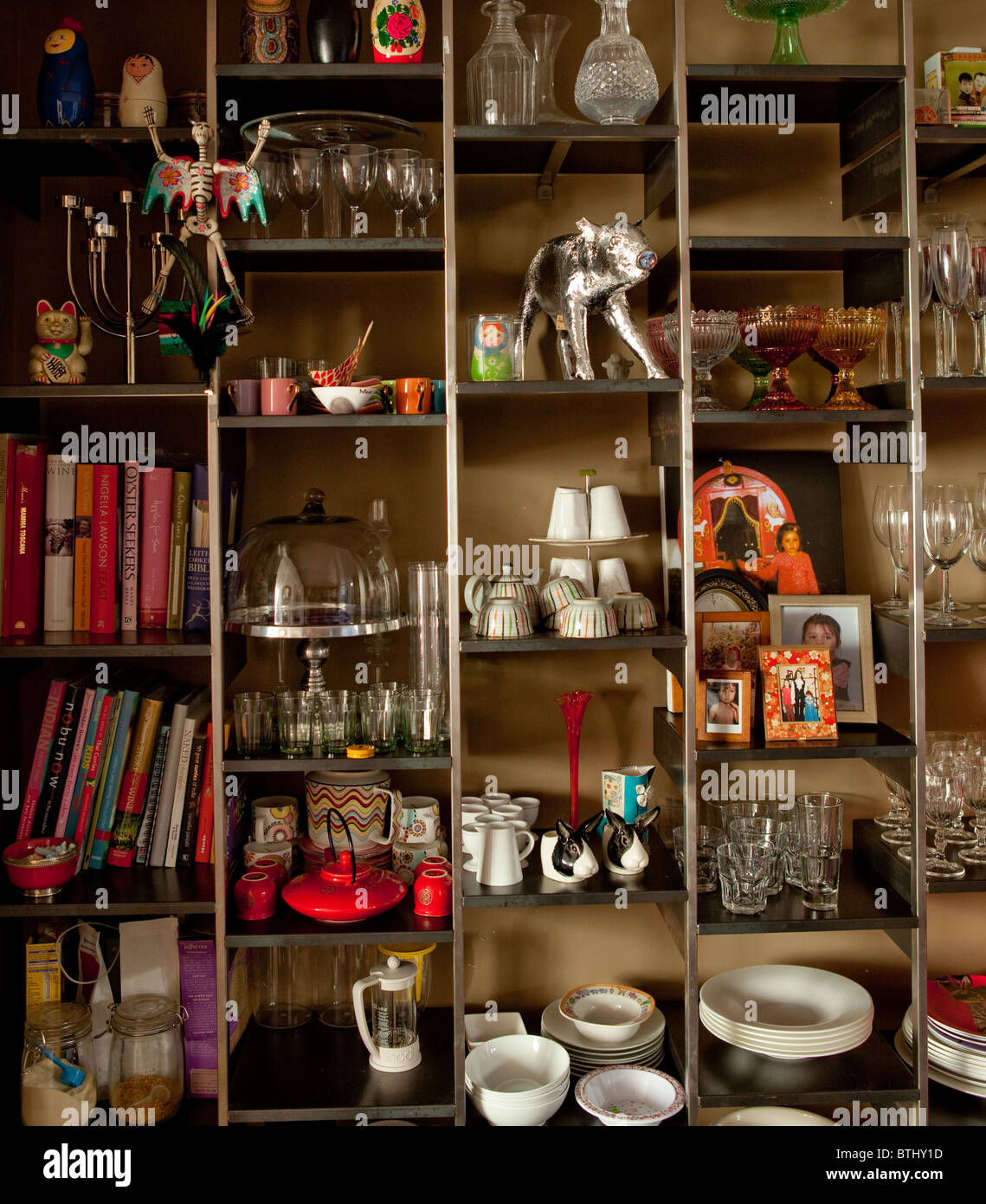 Shelving unit hi-res stock photography and images - Alamy