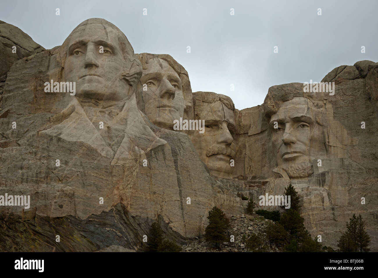Mount Rushmore National Memorial - South Dakota - Commemorating ...