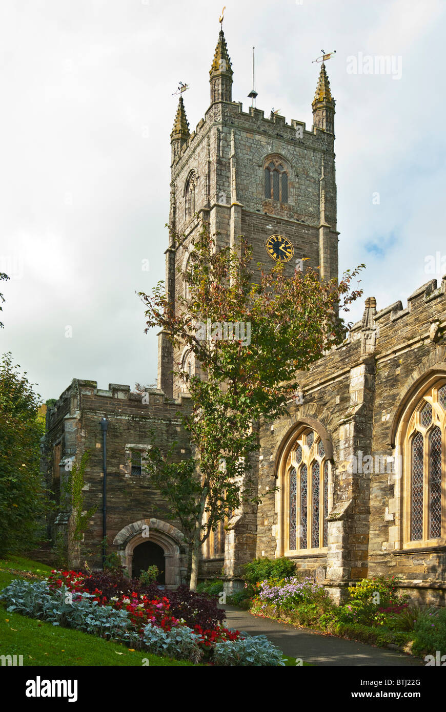 Fowey church hi-res stock photography and images - Alamy