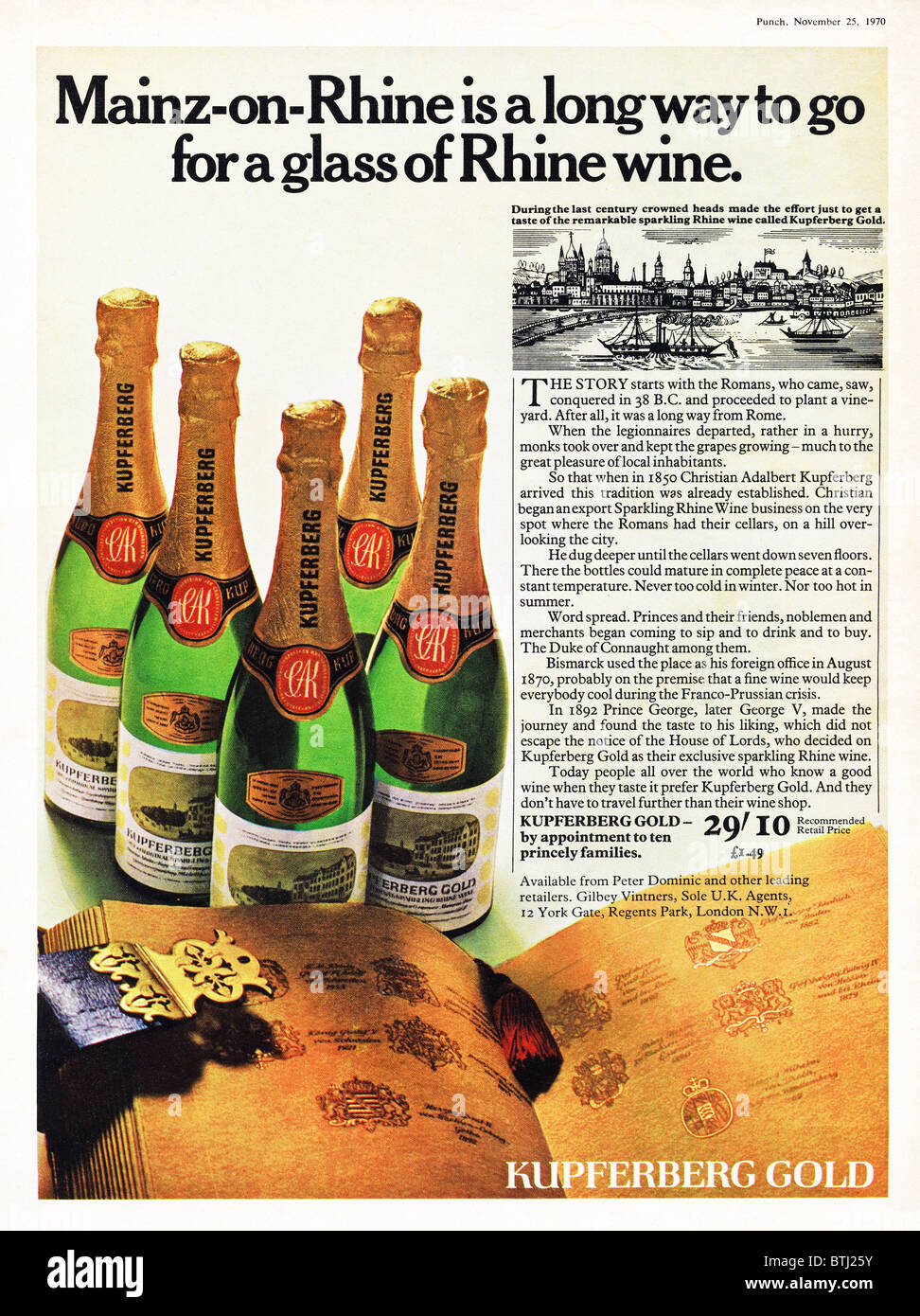 Wine ads 1970's hi-res stock photography and images - Alamy