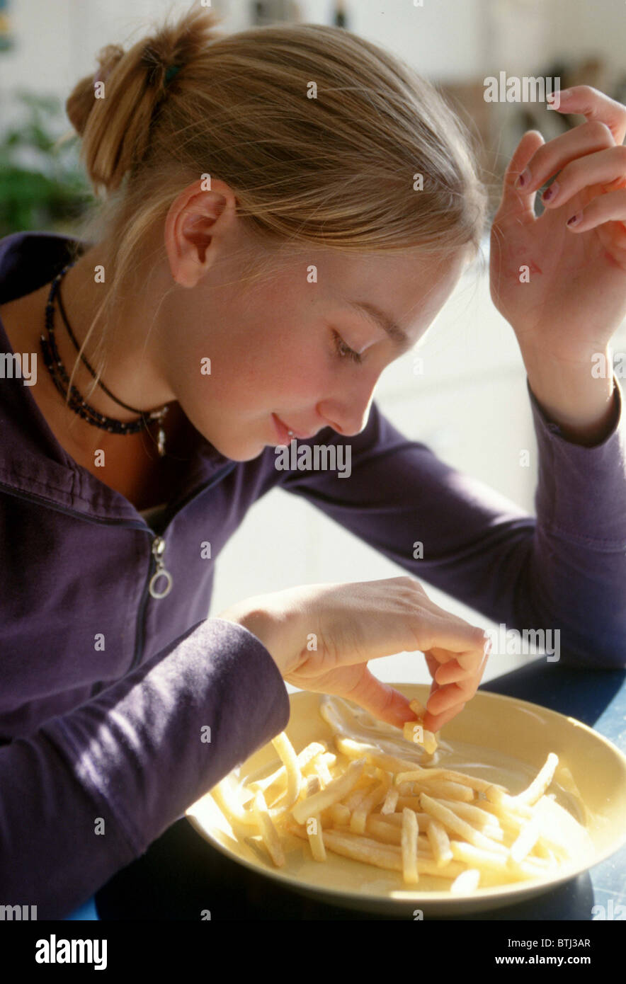 French Fries's Instagram, Twitter & Facebook on IDCrawl