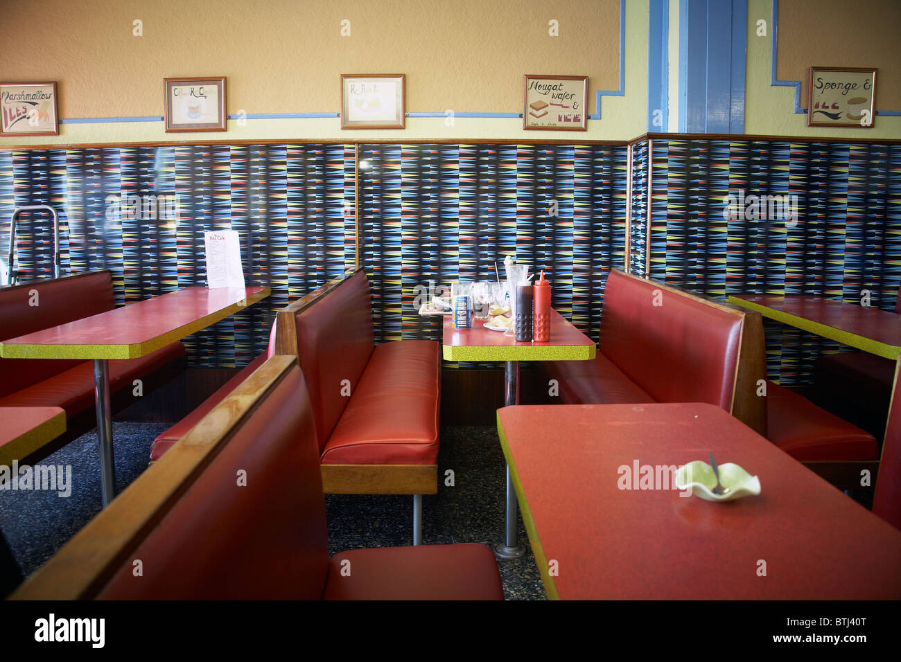 Ritz Cafe, Millport Seafront, Isle Of Cumbrae, Ayrshire, Scotland Stock ...