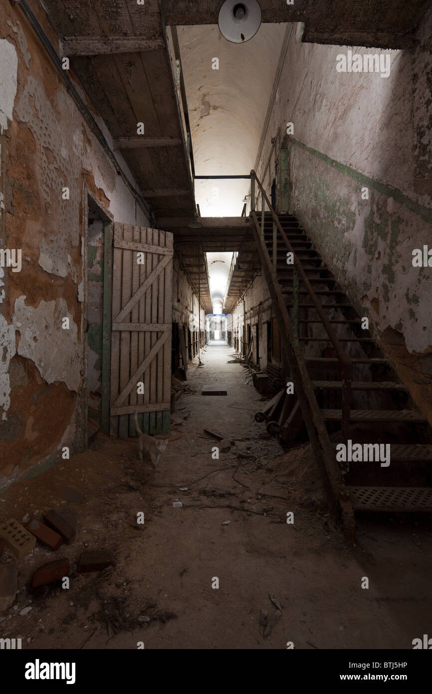 Eastern state penitentiary buildings hi-res stock photography and ...