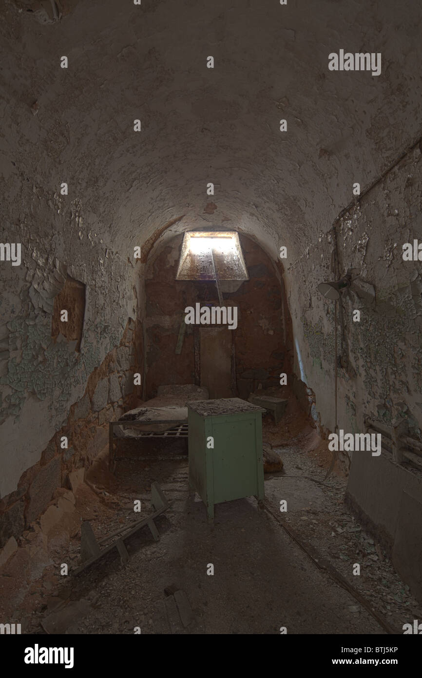 cell Eastern State Penitentiary (ESP), Philadelphia, Pennsylvania, USA ...