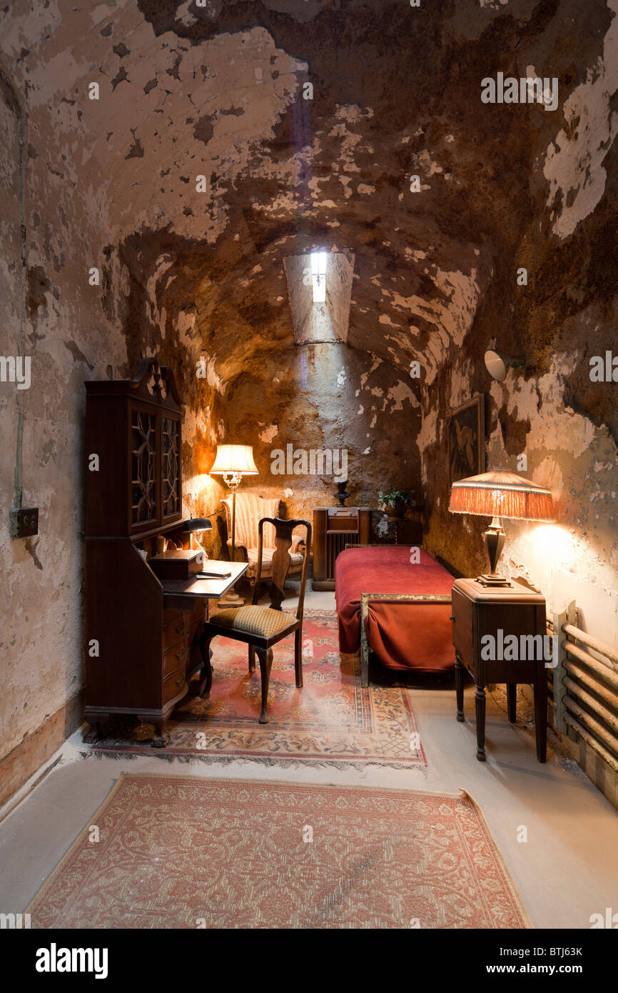 Al capones cell eastern state penitentiary hi-res stock photography and ...