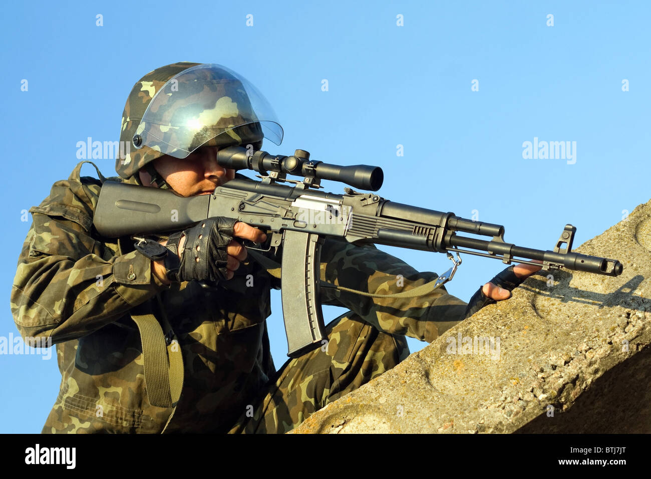 Sniper support weapon hi-res stock photography and images - Alamy