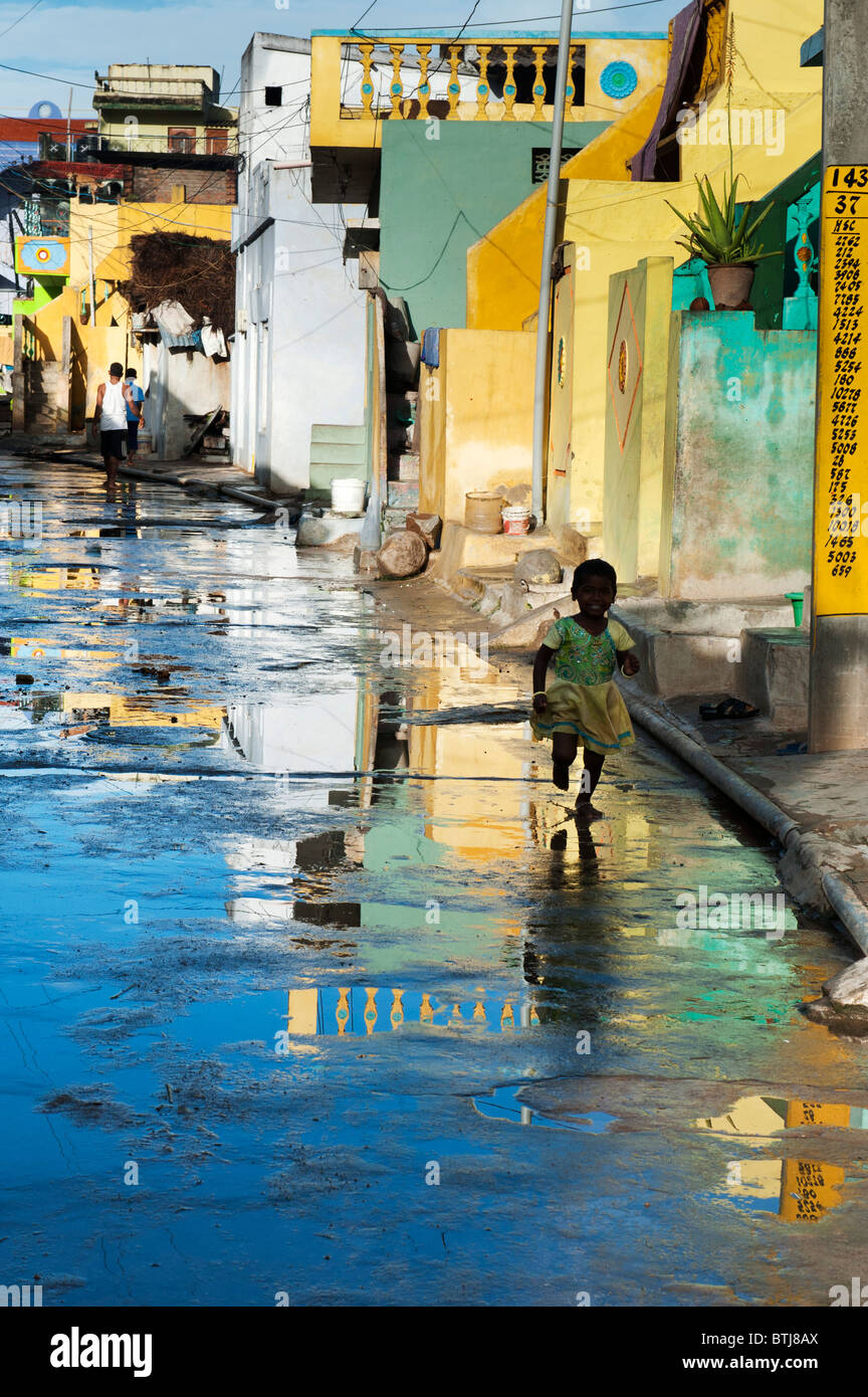Puddles reflections in puddles hi-res stock photography and images - Alamy