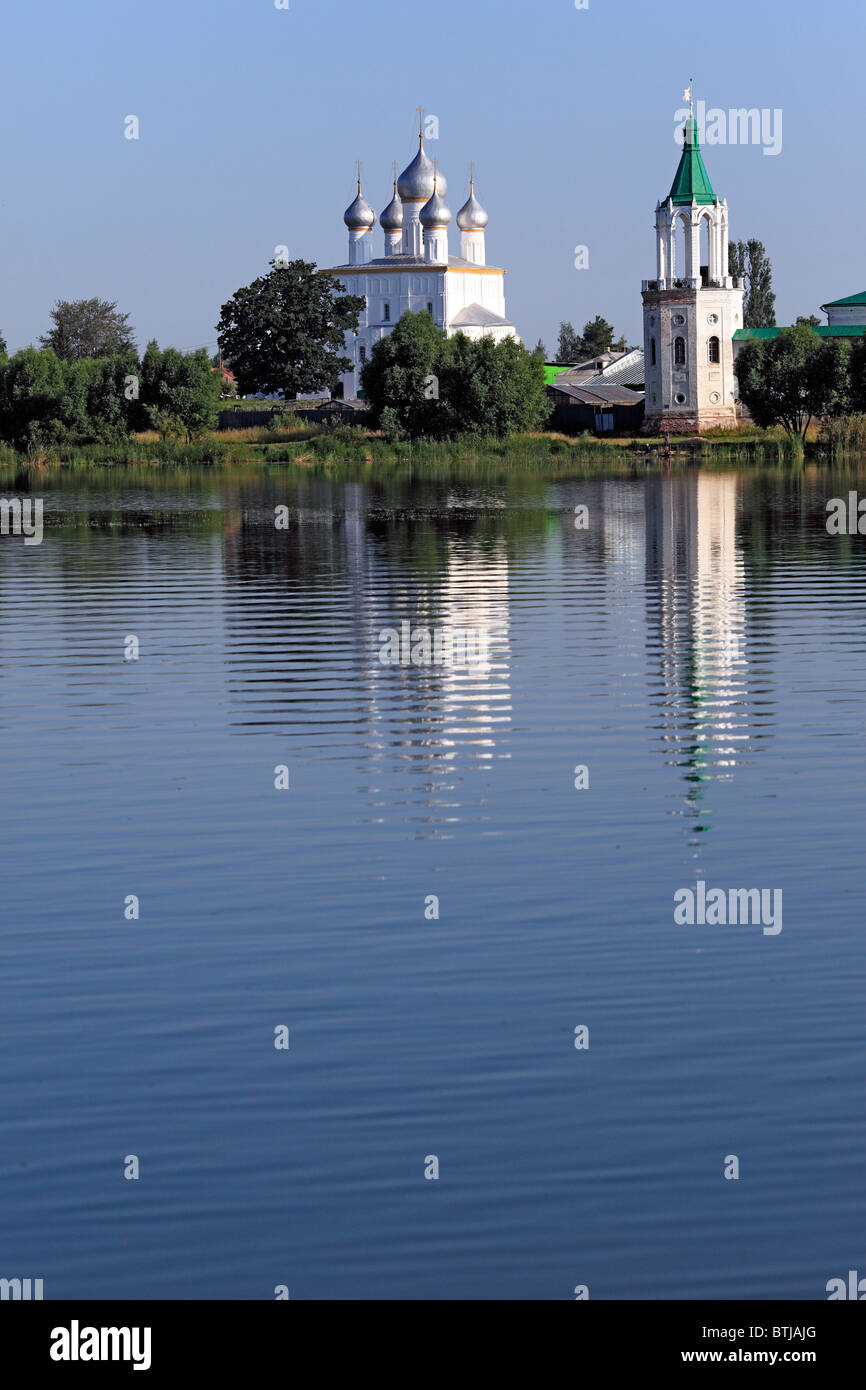 Monastery of St James (Spaso-Yakovlevsky Monastery), lake Nero, Rostov ...
