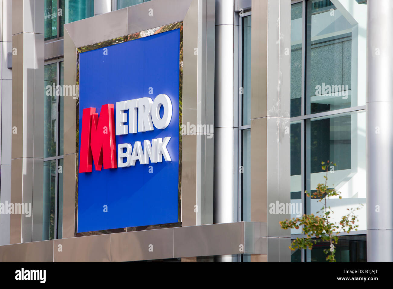 A Branch of Metro Bank in Earls Court, London, UK. The first new bank ...