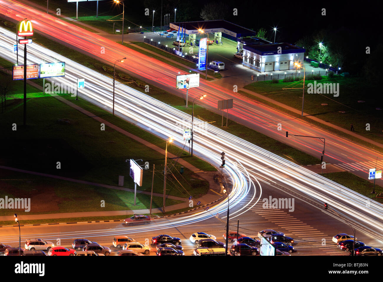 City traffic jam night hi-res stock photography and images - Alamy