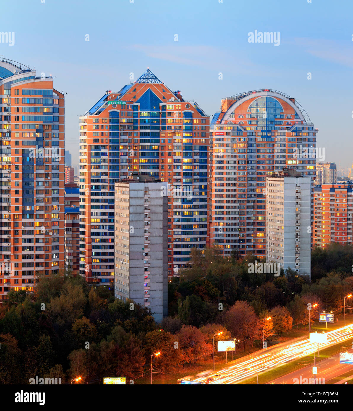 Moscow skyline light hi-res stock photography and images - Alamy