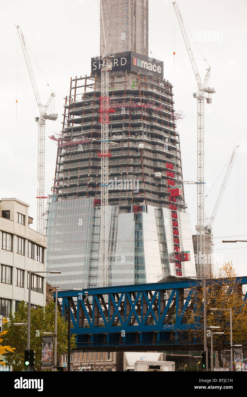 Bridge under development hi-res stock photography and images - Alamy