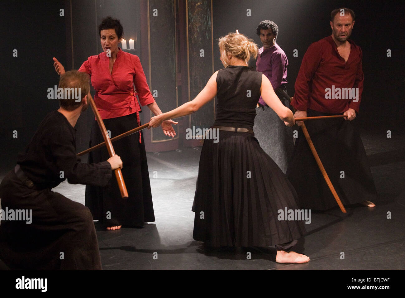 Macbeth performed hi-res stock photography and images - Alamy