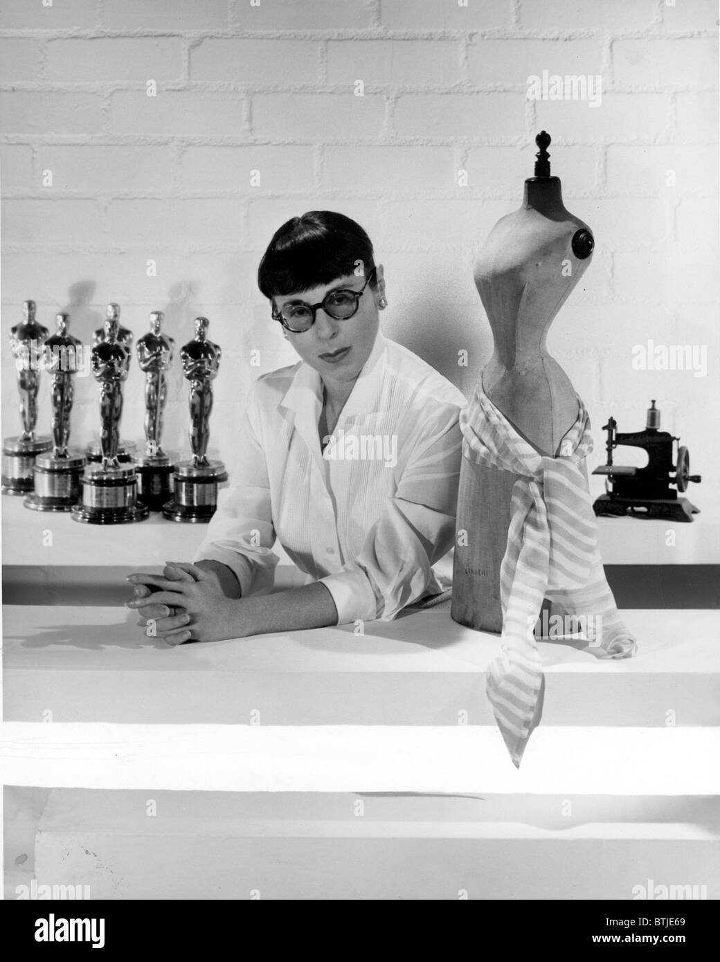 Edith head hi-res stock photography and images - Alamy
