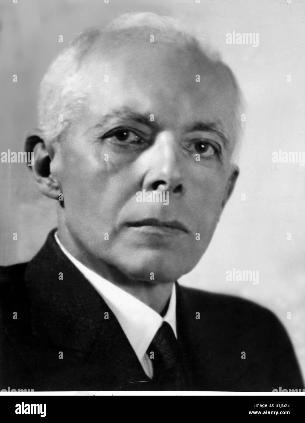Bela Bartok, Hungarian composer (1881-1945) photo by Ernest Nash, 1940 Stock Photo - Alamy