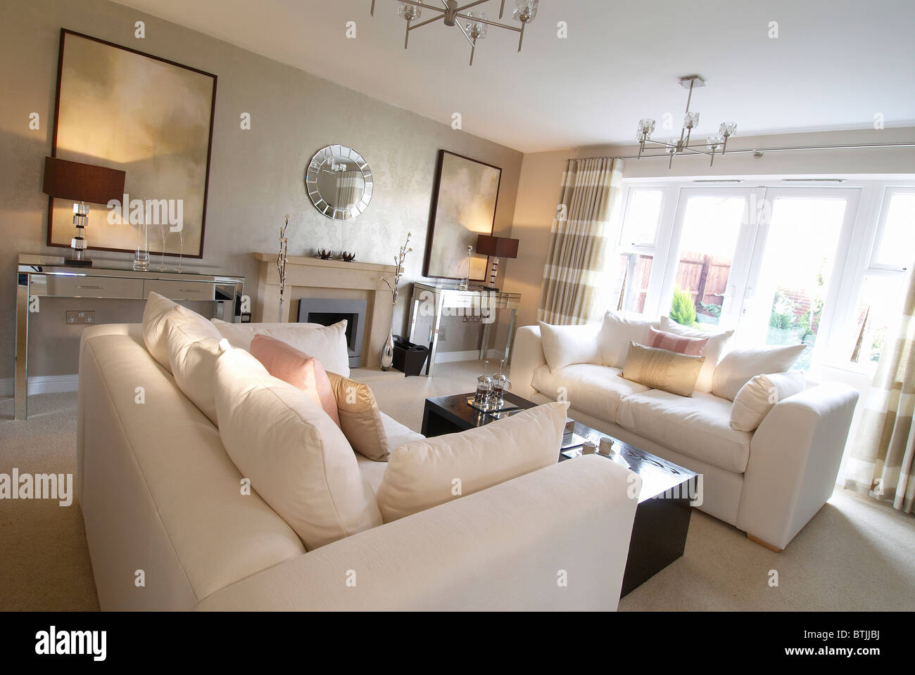 Welcome to my home painting hi-res stock photography and images - Alamy