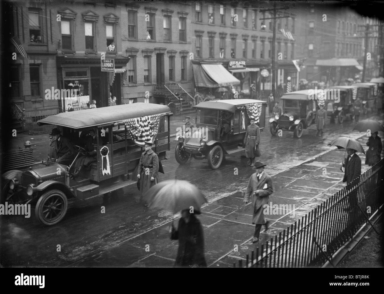 World war i funeral procession hi-res stock photography and images - Alamy