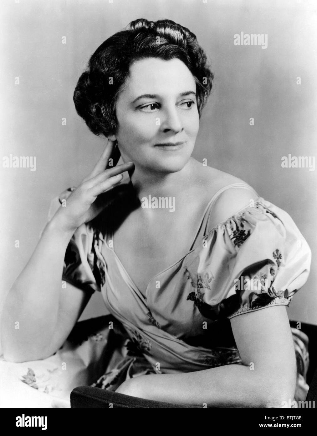 Ruth Draper, 1941. Courtesy: CSU Archives/Everett Collection Stock ...