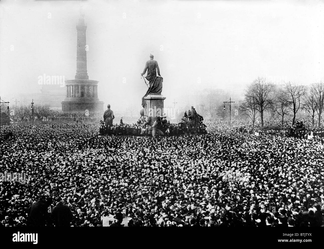 1923 berlin hi-res stock photography and images - Alamy