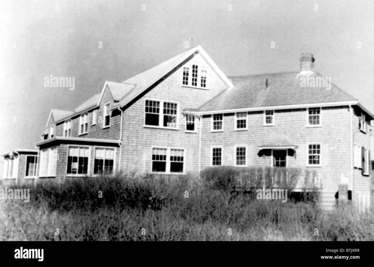 Kennedy family house hyannis port hi-res stock photography and images ...