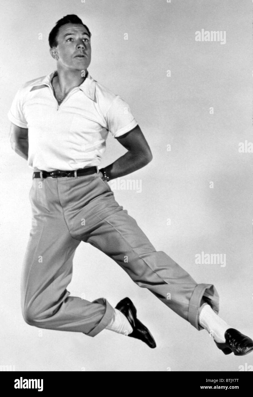 Gene kelly 1940s hi-res stock photography and images - Alamy