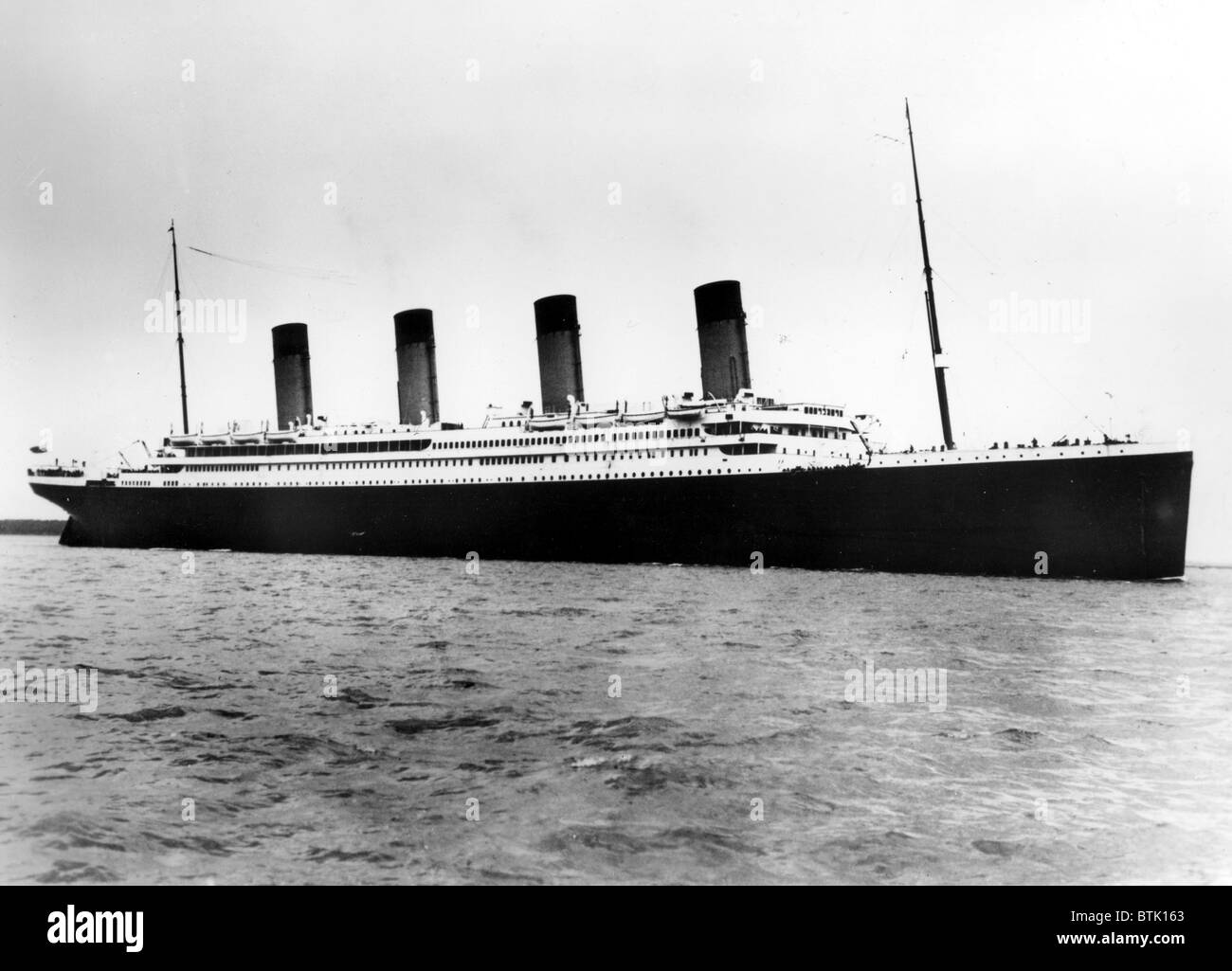 Titanic ship 1912 hi-res stock photography and images - Alamy