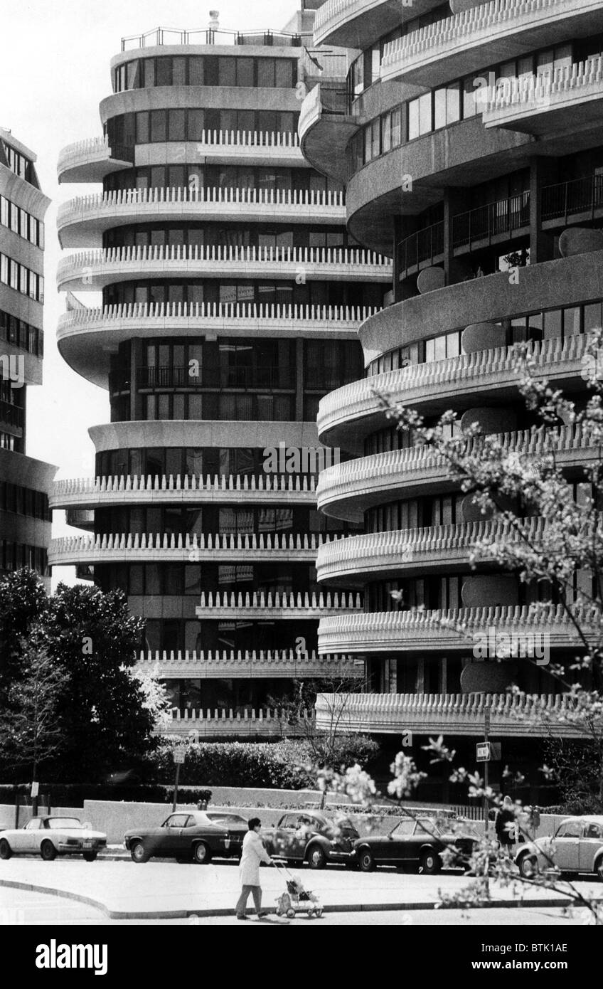 Watergate complex Black and White Stock Photos & Images - Alamy