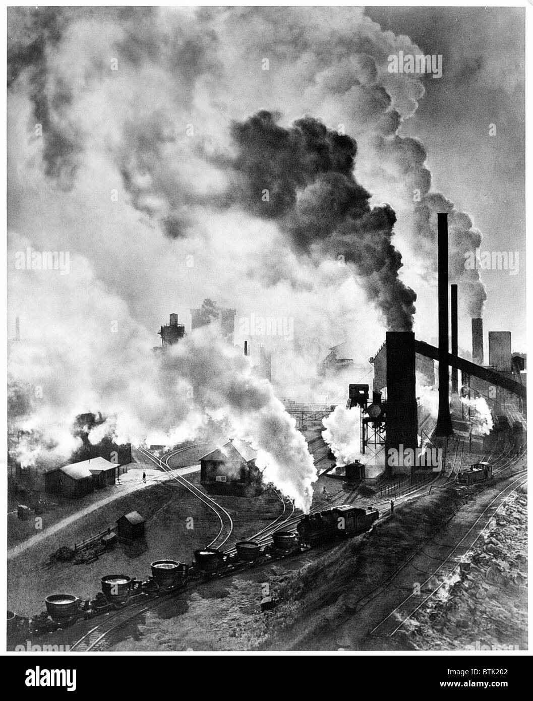 History of industrialization hi-res stock photography and images - Alamy