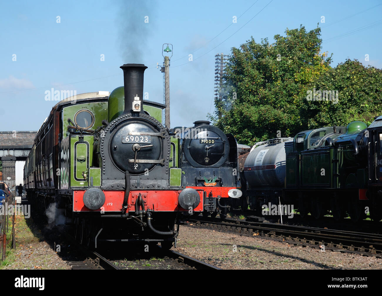 BR J72 69023 Joem and 71000 duke of gloucester great central railway ...