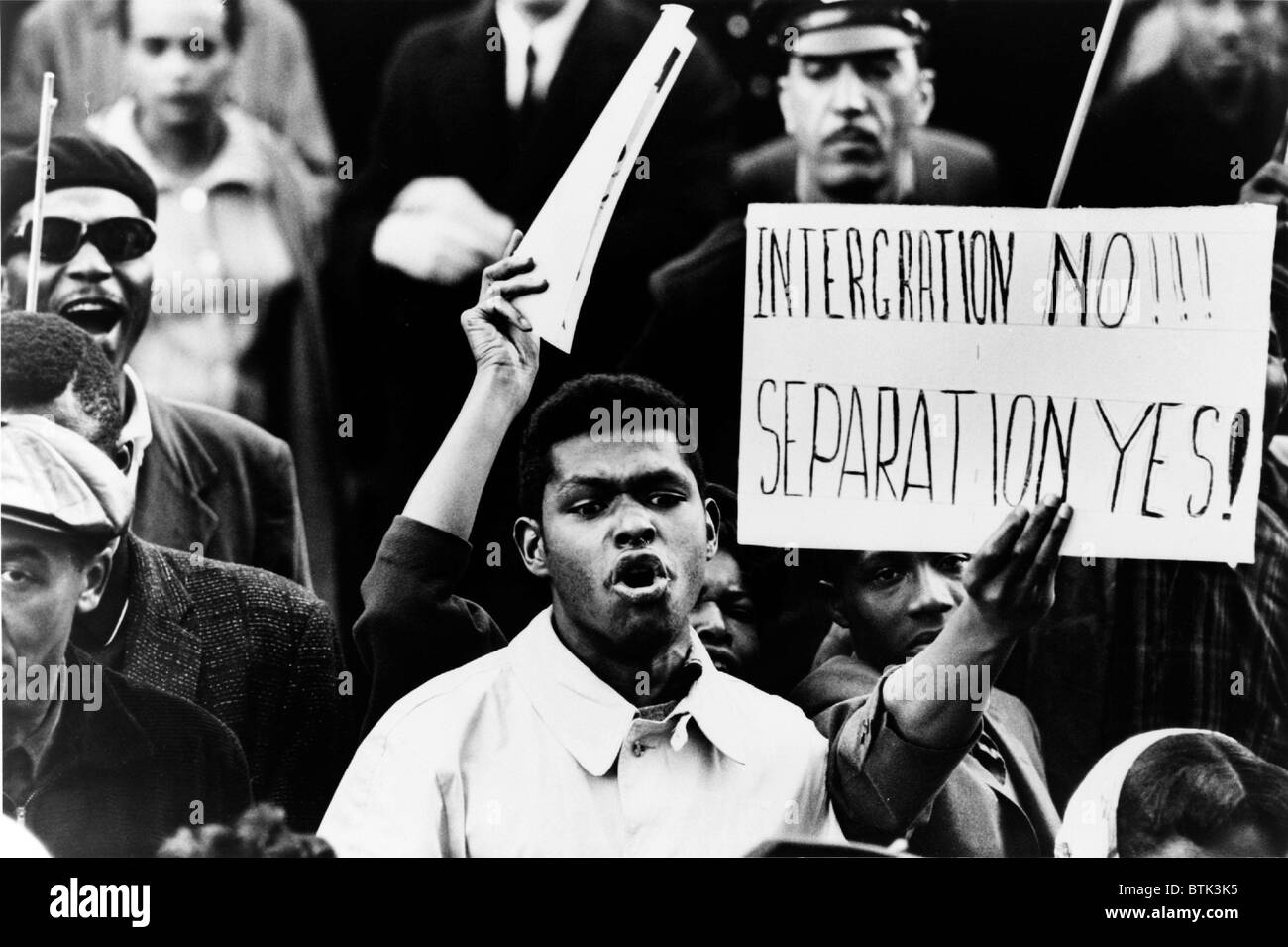 Civil rights demonstration 1960s hi-res stock photography and images ...