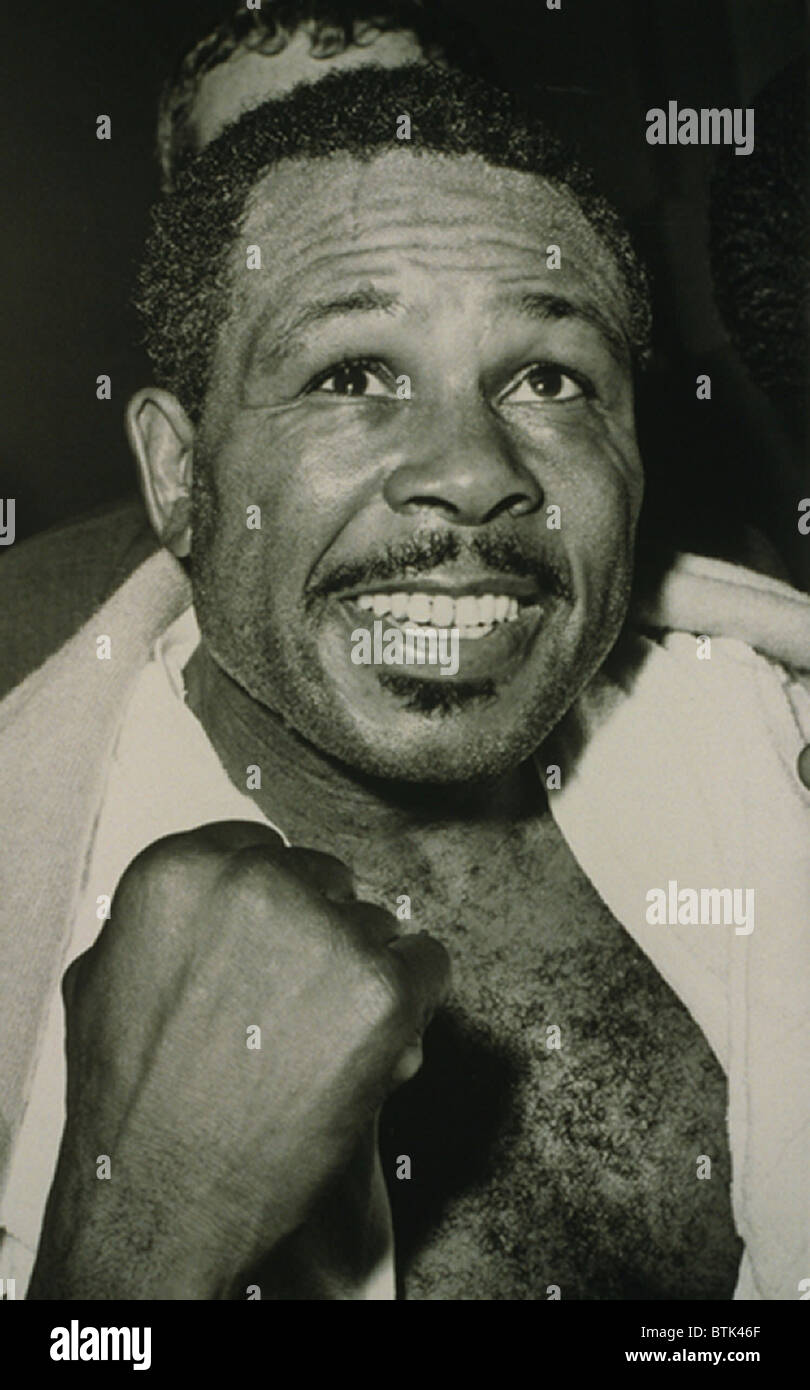Archie Moore (1916-1998) held the world light-weight boxing ...