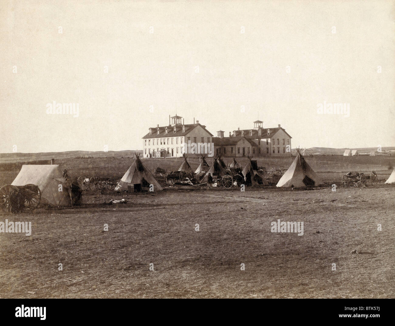 Prairie indians hi-res stock photography and images - Alamy